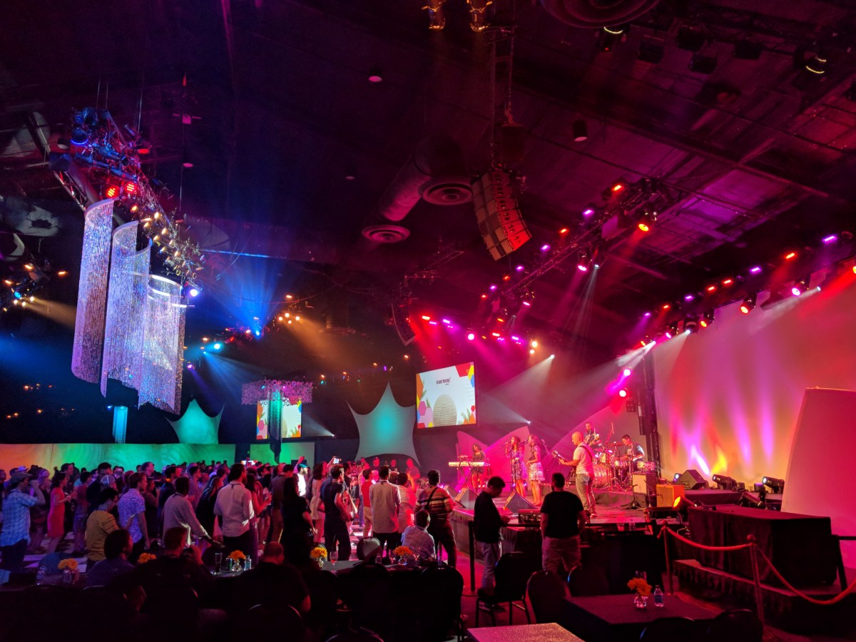 .blog’s Grand Meetup – Knock Knock WHOIS There